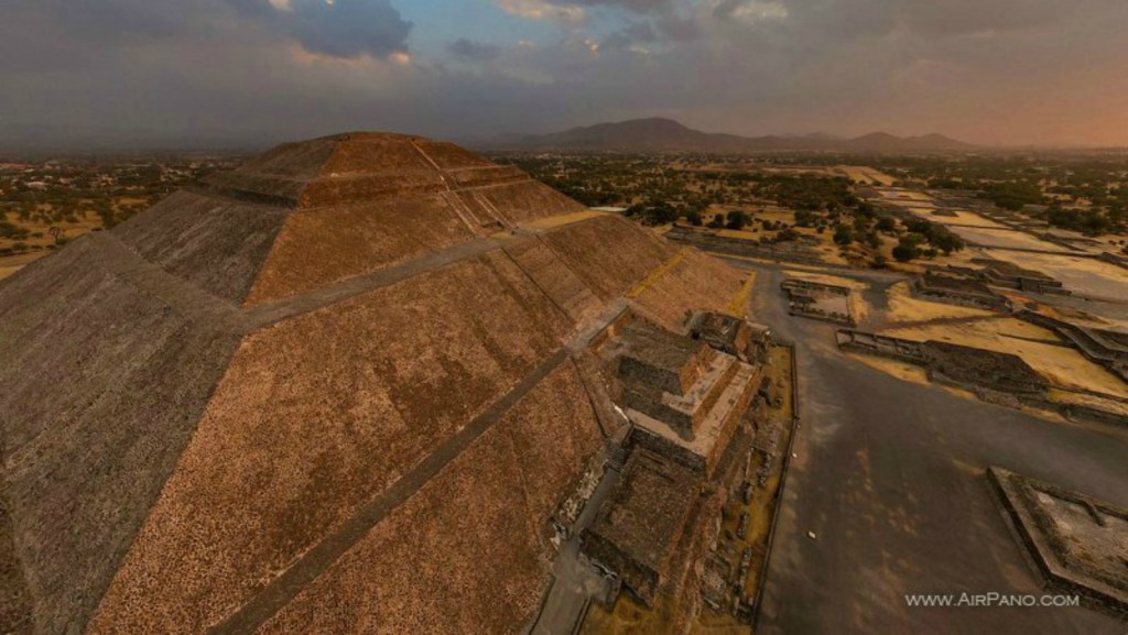 Mira a Teotihuacán desde la espectacular vista de esta panorámica aérea ...