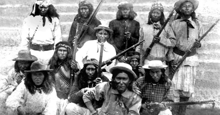 ¡Ya llegó el terror apache!: la historia del sanguinario jefe Victorio ...